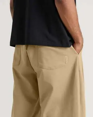 PORTER JAMES Double Pleated Shorts