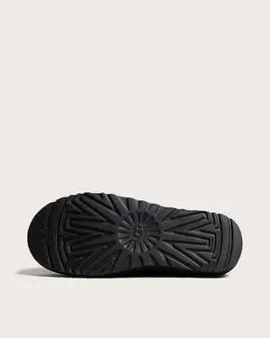 UGG Ellis Nubuck Loafer