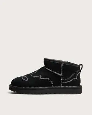 UGG Classic Ultra Mini Western Boot - Black