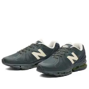 NEW BALANCE X Stone Island 1890 Sneakers