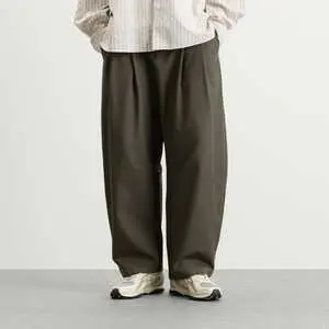 PORTER JAMES Dart-knee Pleated Trousers