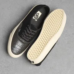 VANS Lx Authentic 44 Sneakers