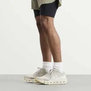 On Cloudultra 3 Sneakers