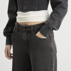 Good American Jeanius Crop Good Skate Sweatpants