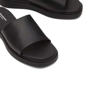 VAGABOND SHOEMAKERS Connie Sandals