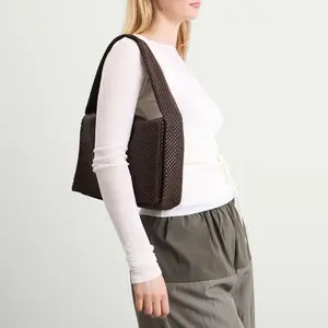 ST. AGNI Lattice Everyday Satchel - Coffee