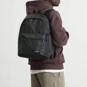 EASTPAK Athleisure Pak'r Backpack