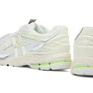 NEW BALANCE 1906a Sneakers