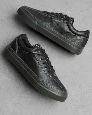 S.W.C STEPNEY WORKERS CLUB Dellow 02 Tumbled Leather Sneakers
