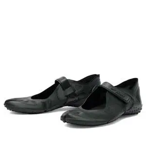 Nike X Skims Satin Rift Sneakers
