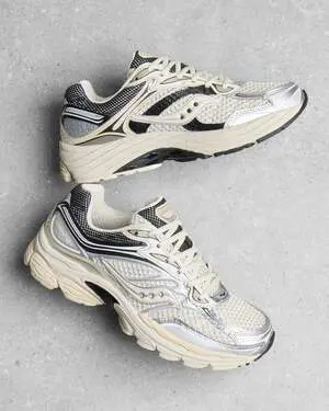 Saucony Progrid Omni 9 Sneakers