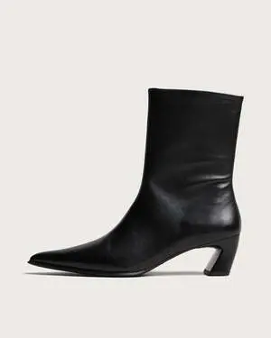 VAGABOND SHOEMAKERS Ilona Heel Boots