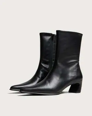 VAGABOND SHOEMAKERS Ilona Heel Boots