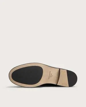 COMMON PROJECTS Minimal Leather Loafer