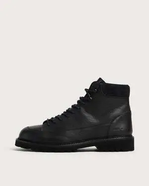 COMMON PROJECTS Leather Hiker Boot - Black