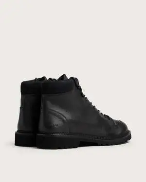 COMMON PROJECTS Leather Hiker Boot
