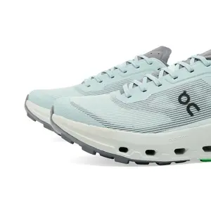 On Cloudvista 3 Sneakers