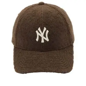 New Era New York Yankees Winter Borg 9forty Cap - Brown