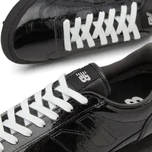 NEW BALANCE Gator Run Sneakers