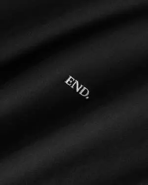 END. Signature T-shirt