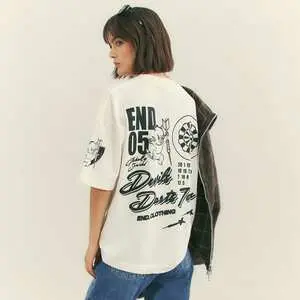 END. Devils Darts Team T-shirt - Ecru