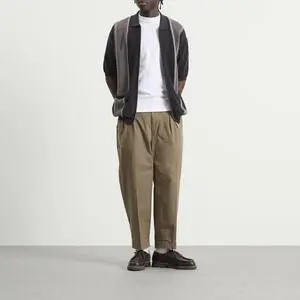 BEAMS 2 Pleat Chino