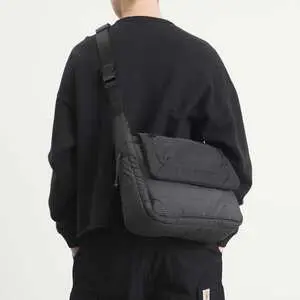 ARCS Flow Messenger Bag