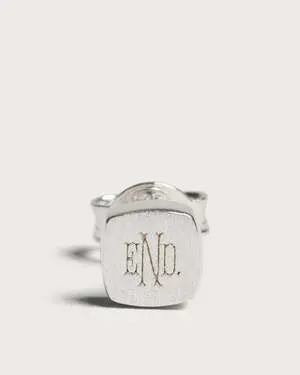END. Signet Stud