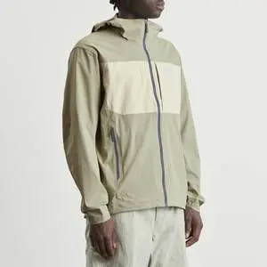 Arc'teryx Gamma Lightweight Hooded Jacket