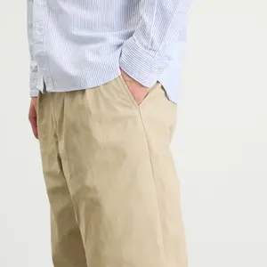 BEAMS 2 Pleat Chino
