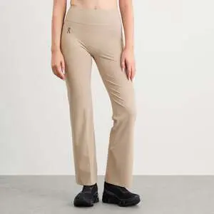 On 30" Studio Flared Tights