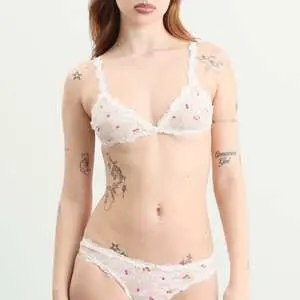 SKIMS Stretch Lace Triangle Bralette