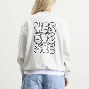 YESEYESEE C-logo Sweatshirt