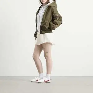 PEACHY DEN The Penny Flight Jacket - Moss