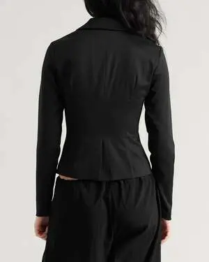 PEACHY DEN Twiggy Muse Shirt