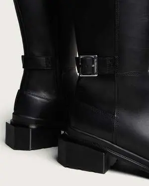 Dr. Martens Maybole Hi Boots