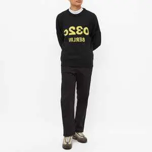 032C Fuzzy 'selfie' Crew Knit Sweatshirt