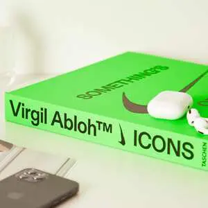 TASCHEN Nike Icons Book