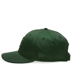 A. SOCIETY X New Era 9fifty Cap & Magnetic Visor Combo