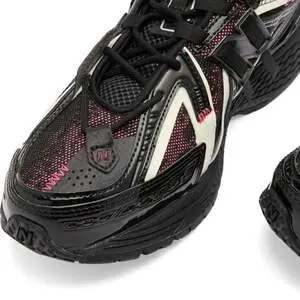 NEW BALANCE 1906a Sneakers