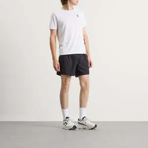 On 5" Performance Shorts