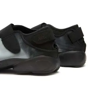 Nike Air Rift Ltr Sneakers