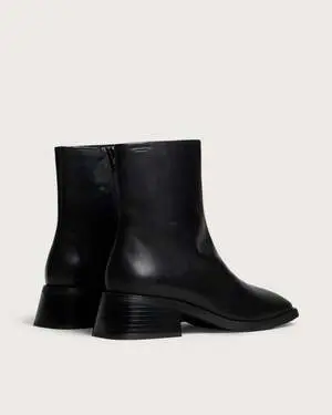 VAGABOND SHOEMAKERS Blanca Leather Ankle Boot