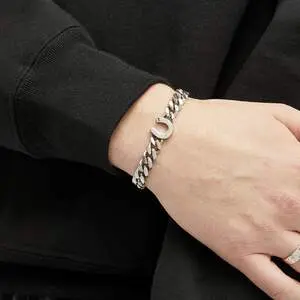 TWOJEYS Horseshoe Bracelet