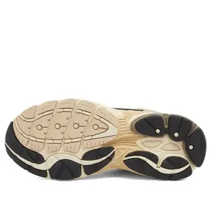 Saucony Progrid Omni 9 Sneakers - Gold