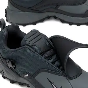 Nike Phassad Sneakers