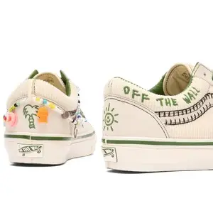 VANS Lx Old Skool Charms Sneakers