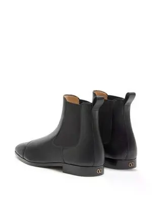 Valentino Garavani Mockers Ankle Boots In Kidskin