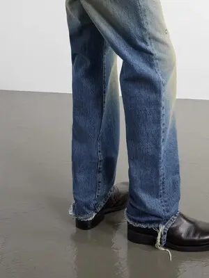 424 Loose Straight-leg Distressed Jeans
