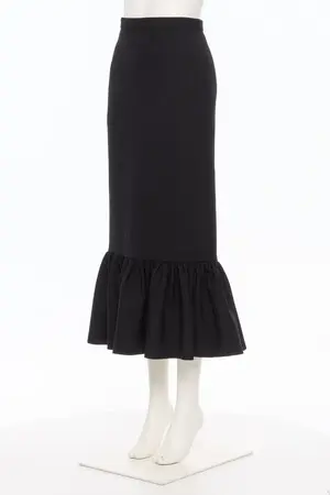 Valentino Garavani Skirt With A Back Zipper